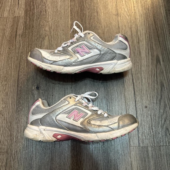 New Balance | Shoes | New Balance 686 Sneakers | Poshmark